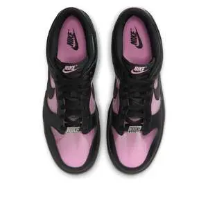Nike Dunk Low Sneakers