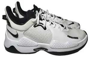 Nike Pg 5 Tb Low Top Sneakers - Whiteblack