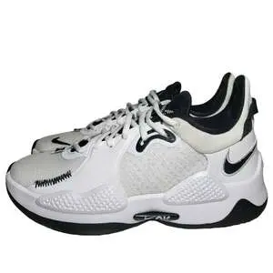 Nike Pg 5 Tb Low Top Sneakers - Whiteblack