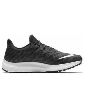 Nike Quest Sneakers - Black