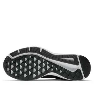 Nike Quest Sneakers - Black