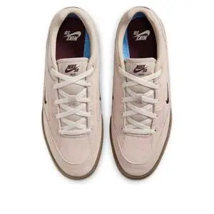 Nike Malor "cream Gum" Sneakers