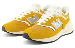 NEW BALANCE 997r Sneakers - Yellow/cream/silver