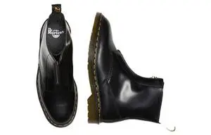 Dr. Martens Cabbott Zip Up Boots