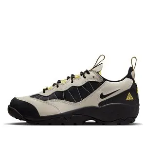 Nike Air Mada Sneakers - Black/light Brown