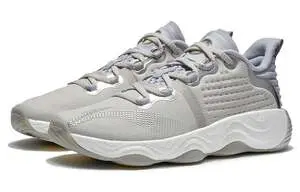 LI-NING No Boundary Iii Training Sneaker