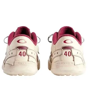 Balenciaga Hamptons Sneakers - Off White/red