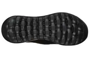 Sketchers Go Walk Max-clinched Sneakers