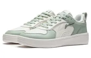LI-NING Xingchuan Skate Sneakers