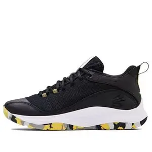 Under Armour Curry 3z5 Low Top Basketball Sneakers