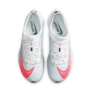 Nike Zoom Fly 3 Athletic Sneakers