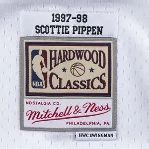 Mitchell & Ness Nba Chicago Bulls 1997-98 Scottie Pippen #33 Swingman Jersey - White