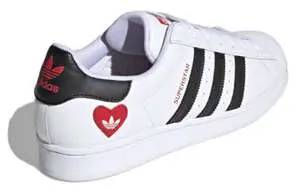 Adidas Superstar Sneakers