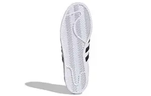 Adidas Superstar Sneakers