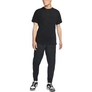 Nike Solid Color Logo Round Neck Pullover Short Sleeve Black T-shirt - Default Color