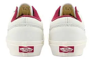 VANS Style 36 Low-top Sneakers