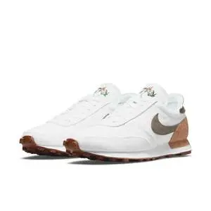 Nike Daybreak "cork Pagoda" Sneakers