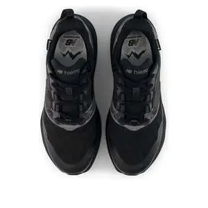 NEW BALANCE Gore-tex Trail Sneakers