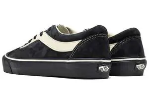 VANS Julian Klincewicz X Bold Ni Lx 'compassion' Sneakers - Black