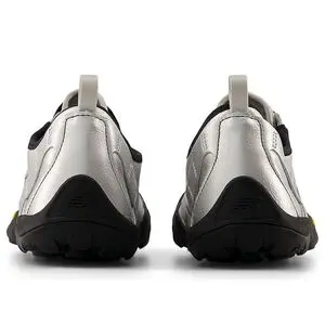 NEW BALANCE Mt10 Athletic Sneakers