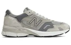 NEW BALANCE 920 "made In England" Sneakers - Grey