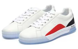 FILA Ace Low Top Sneakers