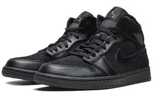 JORDAN 1 Mid "triple " Sneakers - Black