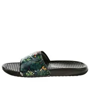 Nike Benassi Print "just Do It" Slides - Cargo Khaki/light Bone