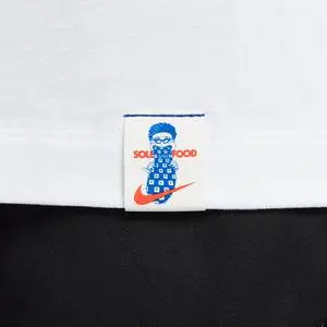 Nike T-shirt