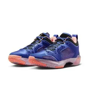 JORDAN 37 Low Pf