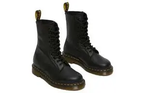Dr. Martens 1490 Virginia Leather Lace-up Boots - Black