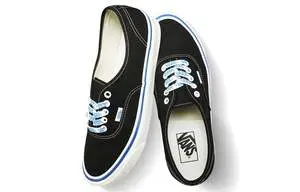 VANS Authentic 44 Low Top Sneakers - Black