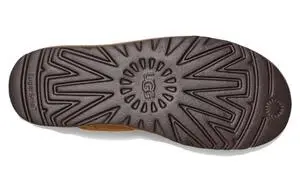 UGG Classic Short Toggler Boots