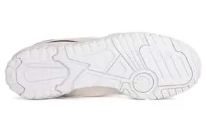 NEW BALANCE 550 Sneakers - White/washed Burgundy