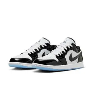 JORDAN Air 1 Low Se 'concord' Sneakers - White/black