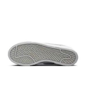 Nike Court Legacy Lift Sneakers