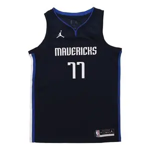 Nike Dallas Mavericks Doncic No. 77 NBA Basketball Jersey - 20-21 Season Fan Edition Dark Blue