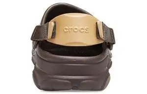 CROCS Beach Coffee Clogs - Brown