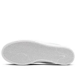 Nike Shane Low Top Sneakers