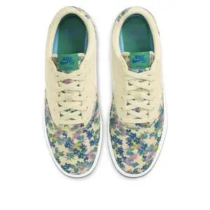 Nike Charge Cnvs Prm Low Top Sneakers