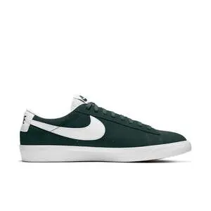 Nike Blazer Low 'pro Green' Sneakers - Green/white