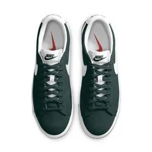 Nike Blazer Low 'pro Green' Sneakers - Green/white