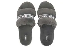 PUMA Fluff Slides