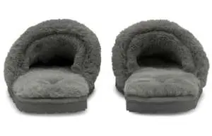 PUMA Fluff Slides