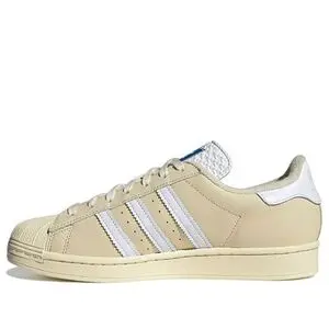 Adidas Originals Superstar Low Top Sneakers - Creamyellow
