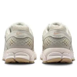 Nike Zoom Vomero Sneakers - Light Bone/phantom/light Orewood Brown