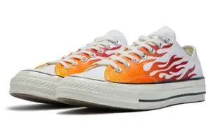 CONVERSE Chuck 70 Low Top Sneakers With Flame Print - Red/white