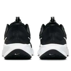 Nike Revolution Easyon Sneakers - Black/summit White