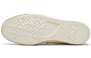 CONVERSE Chuck 70 Low Top Sneakers - White