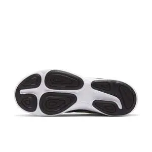 Nike Revolution 4 Low Top Sneakers